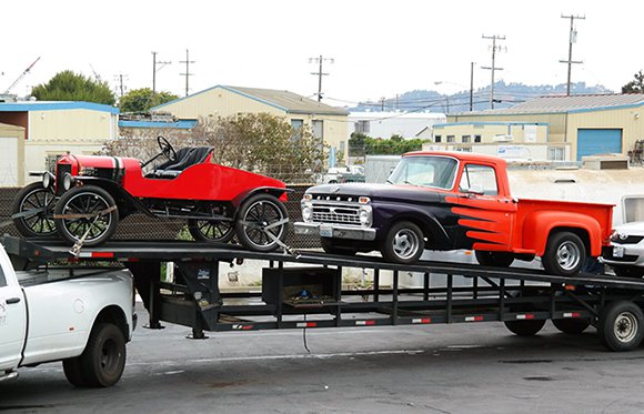 Military Vehicle Shipping Guide | PCS Car Transport Services 2025