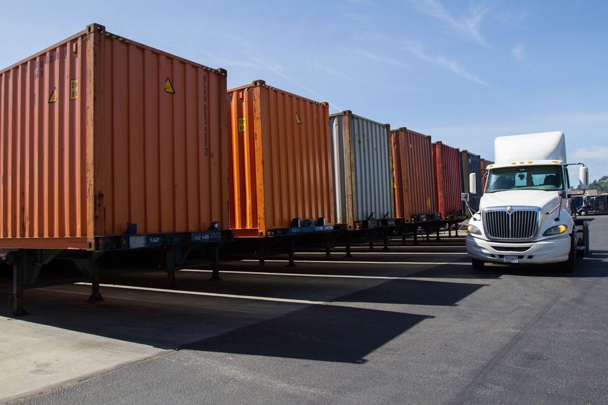 Oakland Container Trucking: Drayage & Transloading for Port of Oakland